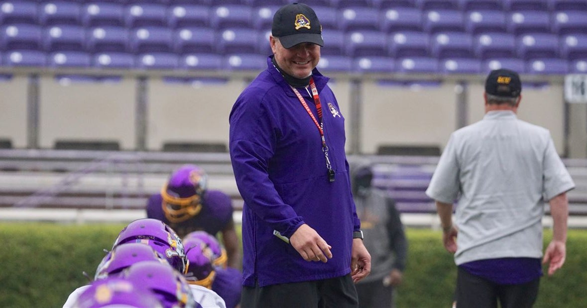 Mike Houston tackles a variety of topics at AAC media day