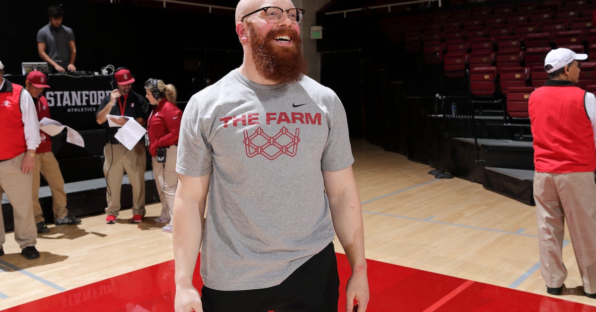 Texas men’s basketball strength coach Cory Schlesinger leaving Longhorns