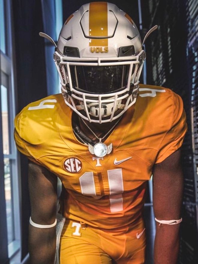 GoVols247 Podcast: Big Bama receiver commits to Tennessee
