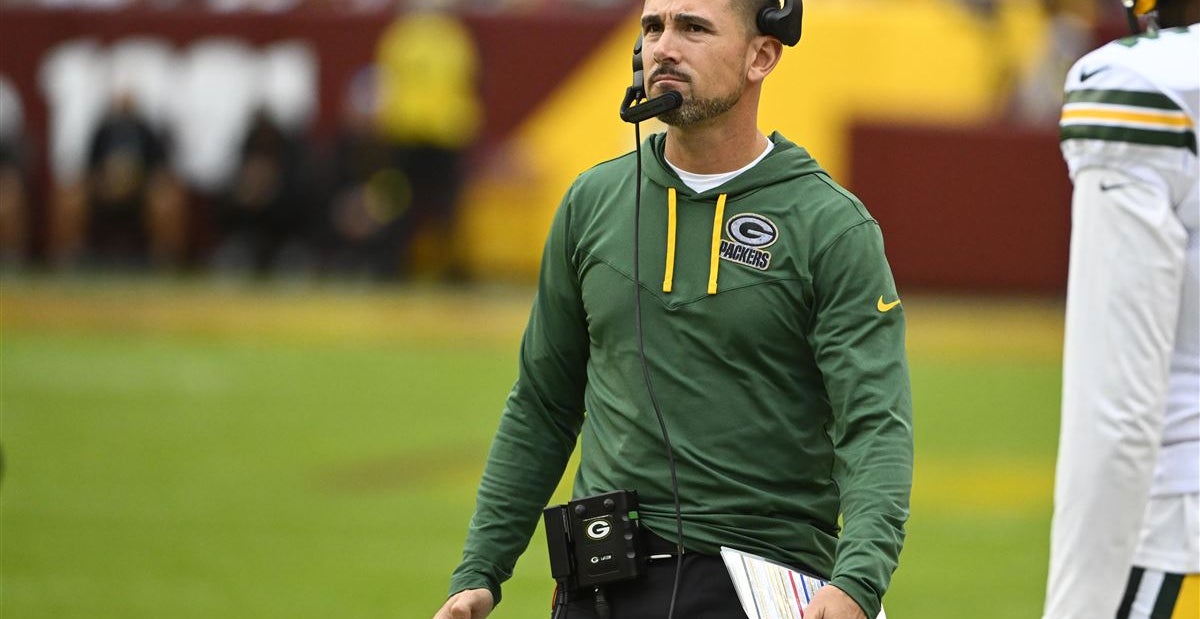 What is wrong with the Packers offense?