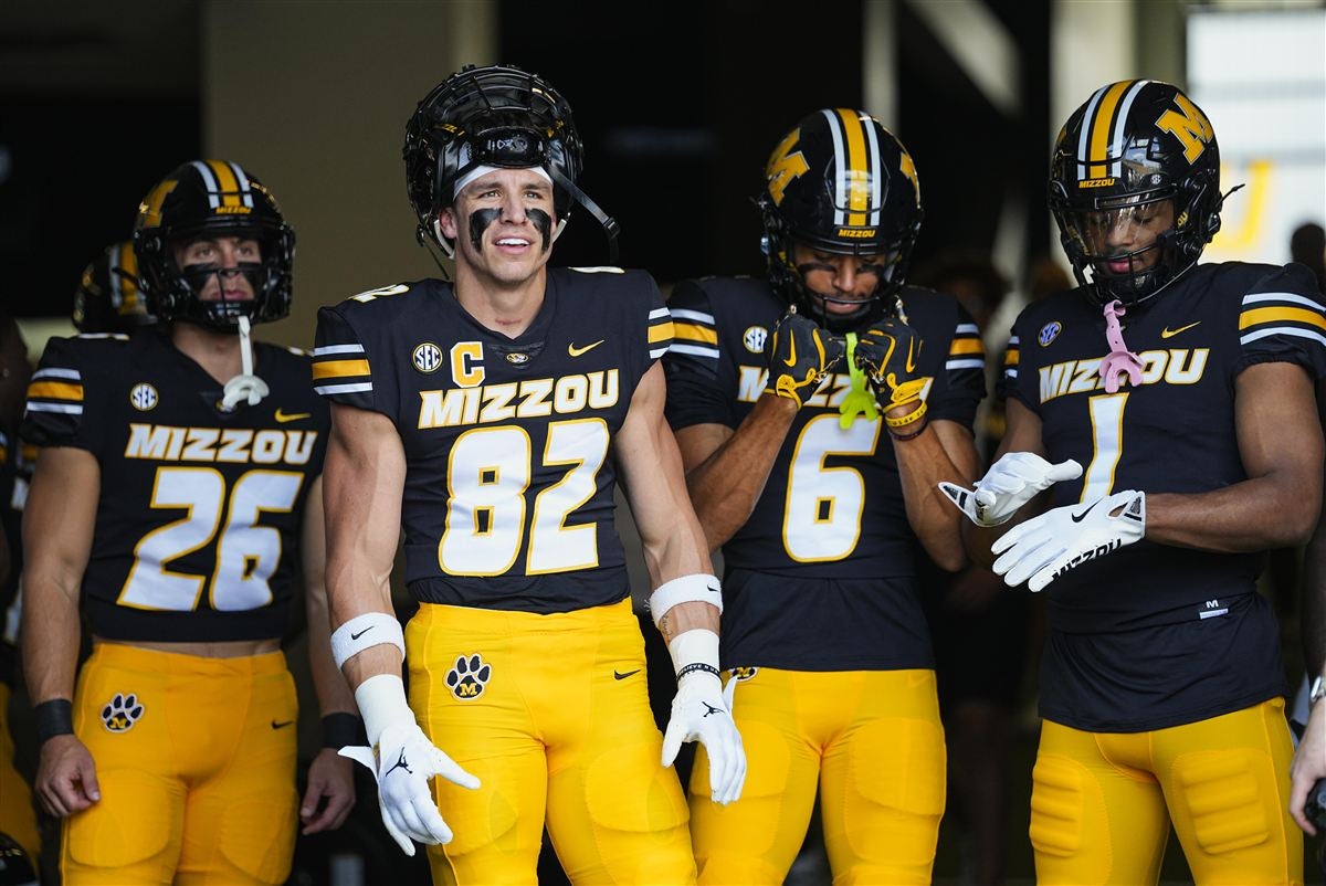 ‘I’m living a little kid’s dream’: Mizzou captain Logan Muckey is ...