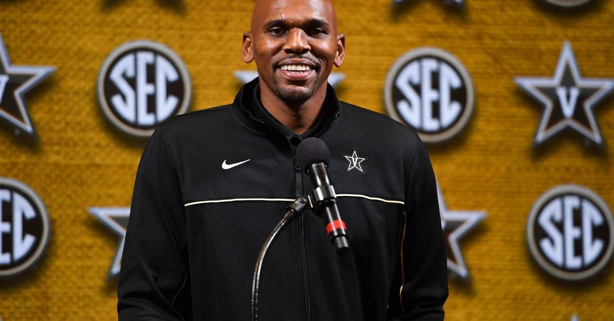 Canadian 2020 PG Trevon Thomas commits to Vanderbilt