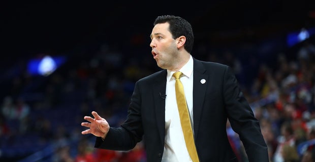 Sources: Bryce Drew agrees to a deal with Grand Canyon