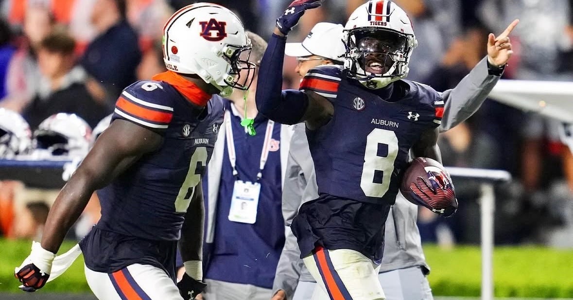 Ole Miss updates newcomer jersey numbers, Kite makes it to campus