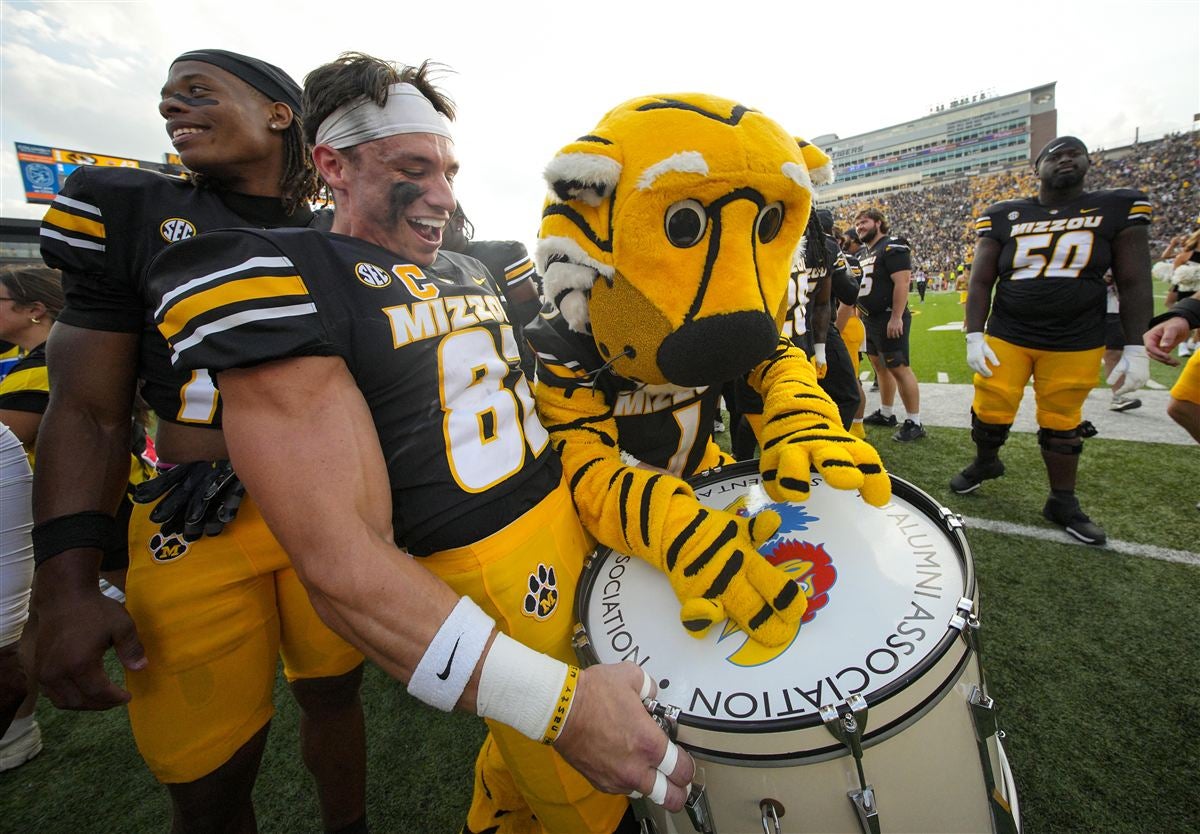 ‘I’m living a little kid’s dream’: Mizzou captain Logan Muckey is ...