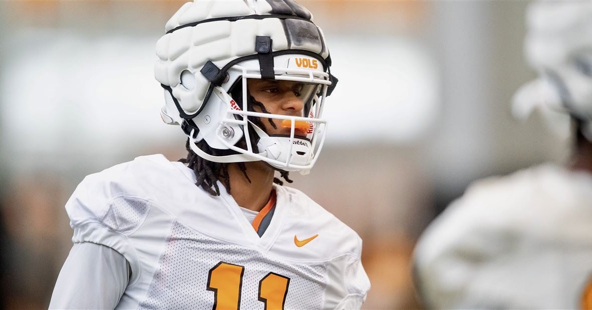 Updated jersey numbers, heights and weights for Tennessee football’s ...