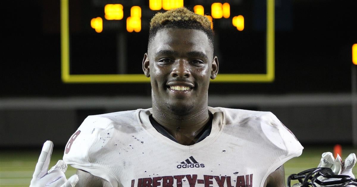 Carson sets visit to Texas