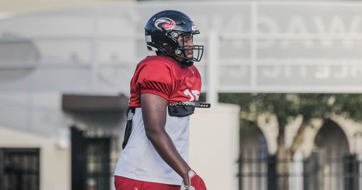 Gators, Buckeyes in early on 2022 ATH Tony Livingston