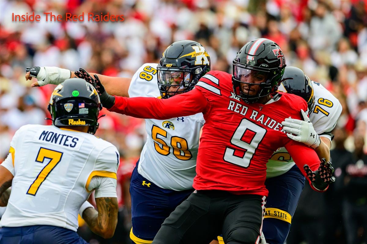 Photo Gallery: The Red Raiders Thrash the Golden Flashes 62-14