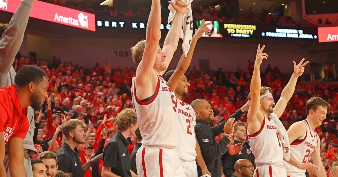 Huskers match highest ranking in school history