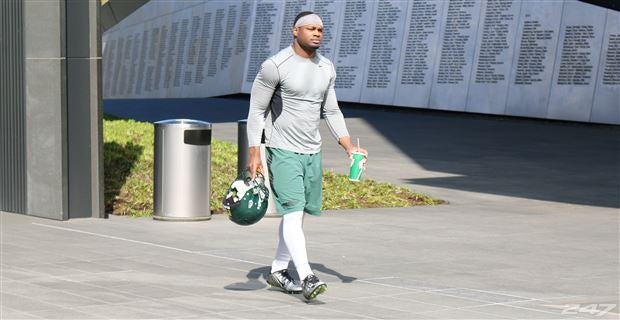 Royce Freeman Sees Improvement From Oregon's Defense