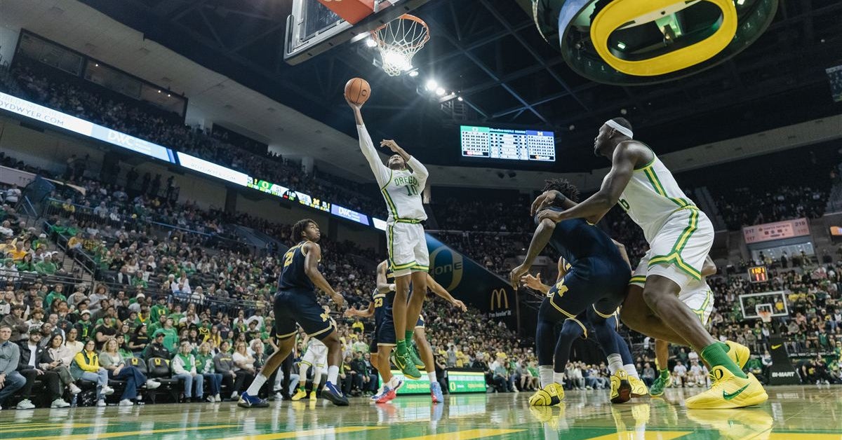 Injuries Continue to Ravage Oregon as Ducks Down to Eight Scholarship ...