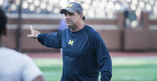 Mike Zordich delivers message to young CBs: 'Earn your stripes'