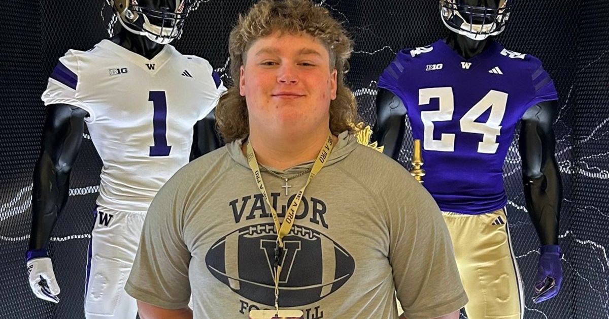 Coveted 2027 OL Reis Russell Says Huskies Are His Early Leader