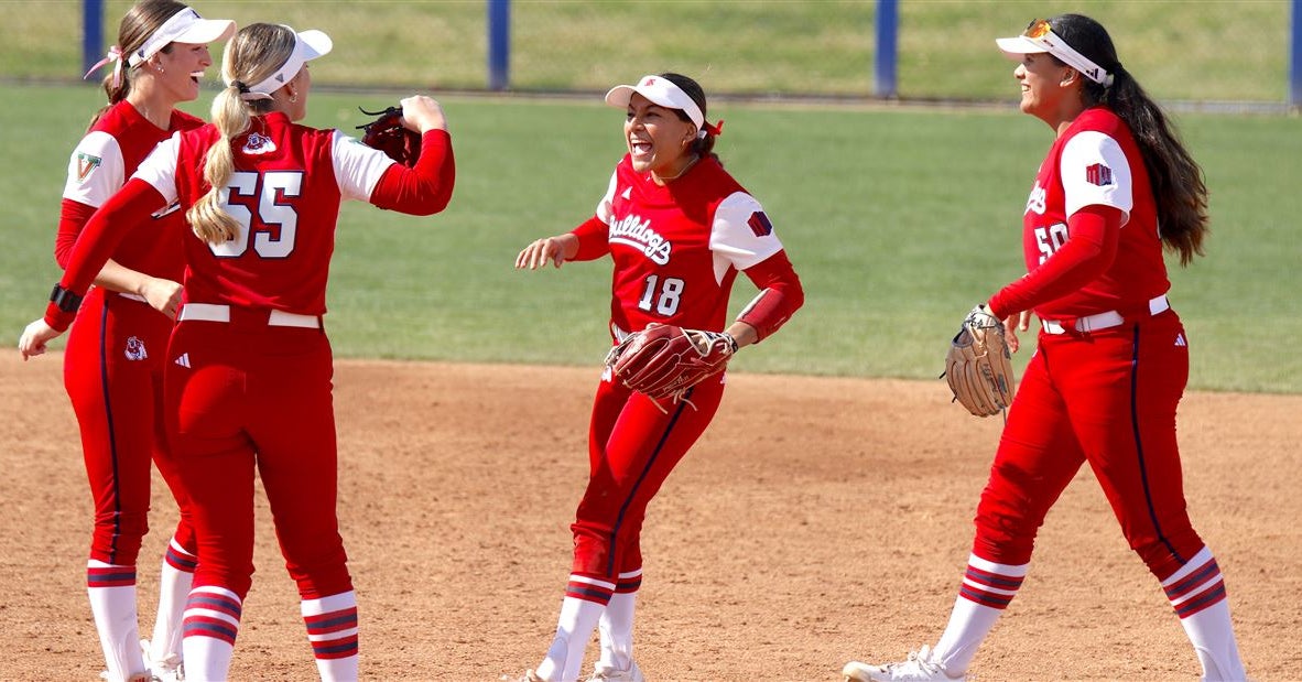 FS Softball goes perfect 4-0 in Fresno State Kickoff Classic