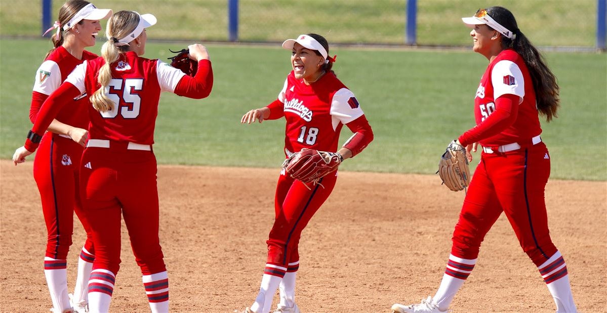 FS Softball goes perfect 4-0 in Fresno State Kickoff Classic