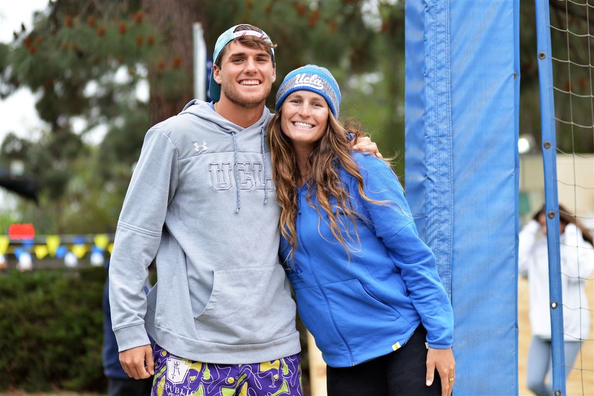 Photos: Beach Volleyball suffers first loss of the season to TCU