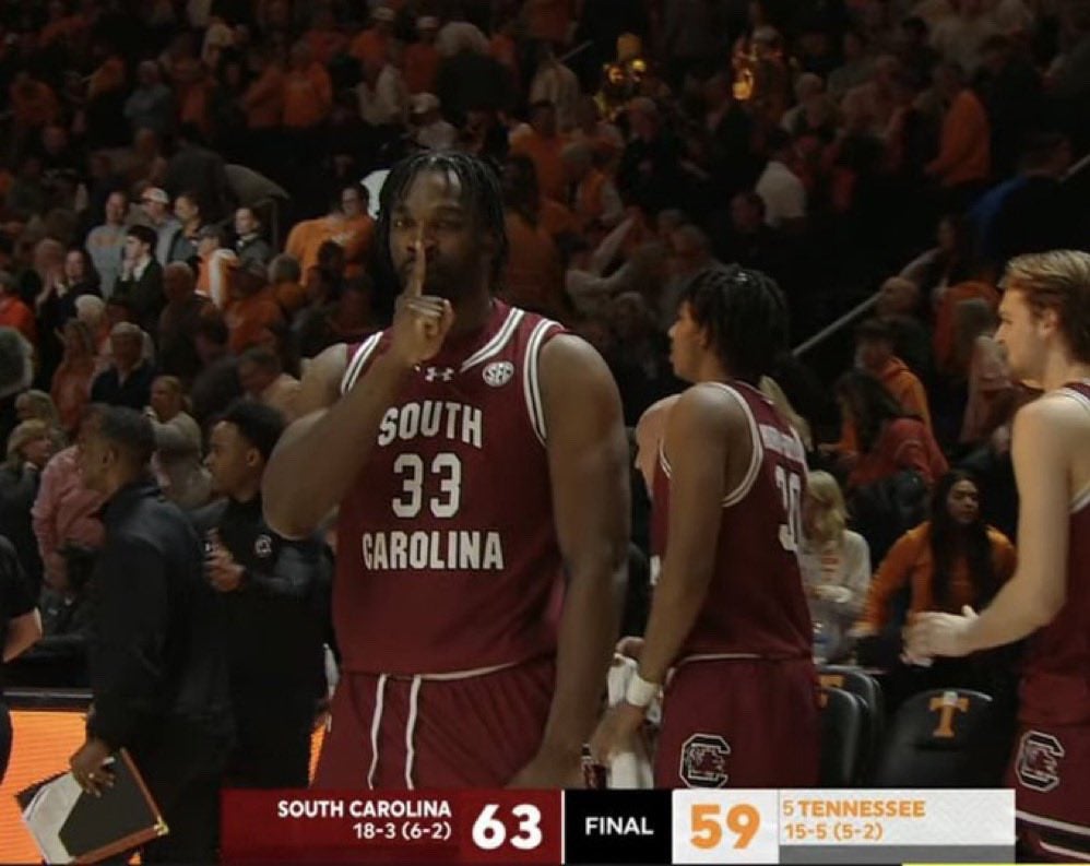 Charlie Meglio commits