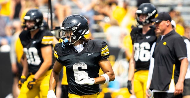 Iowa Football: Hawkeyes Release Depth Chart Ahead Of Season Opener ...