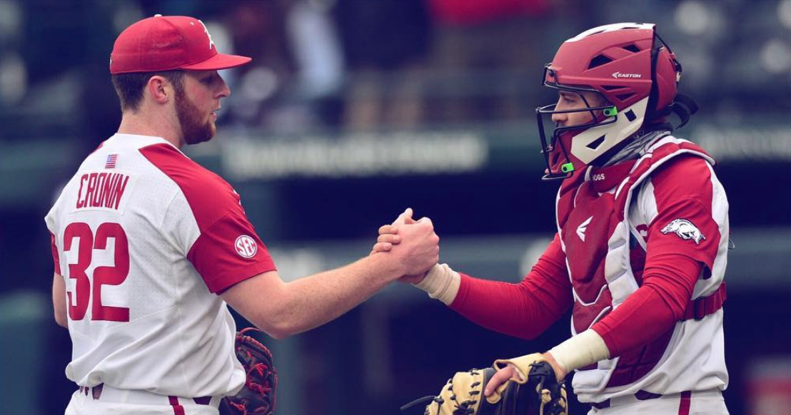 Van Horn praises pitching coach Matt Hobbs