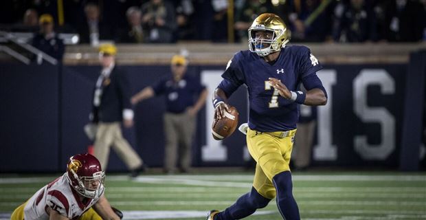 WATCH: Wimbush runs it in, Notre Dame-N.C. State tied at 14