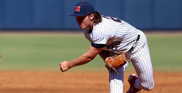 Mangrum has made a ‘huge impact’ on healthy Hunter Elliott, on and off ...