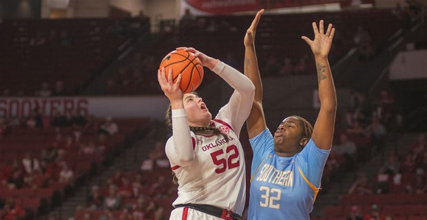 OU's Raegan Beers turns in double-double in Sooners' season-opening win