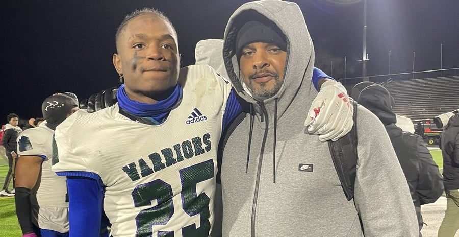 2023 DB Cameron Calhoun up to seven offers