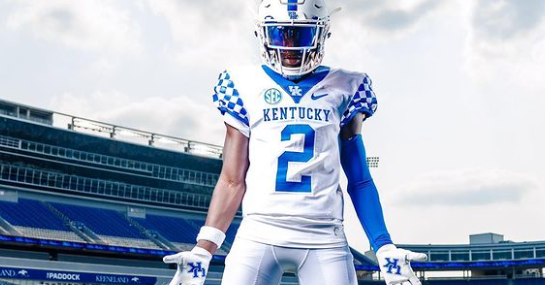17-year-old freshman WR Hardley Gilmore impressing at spring practice
