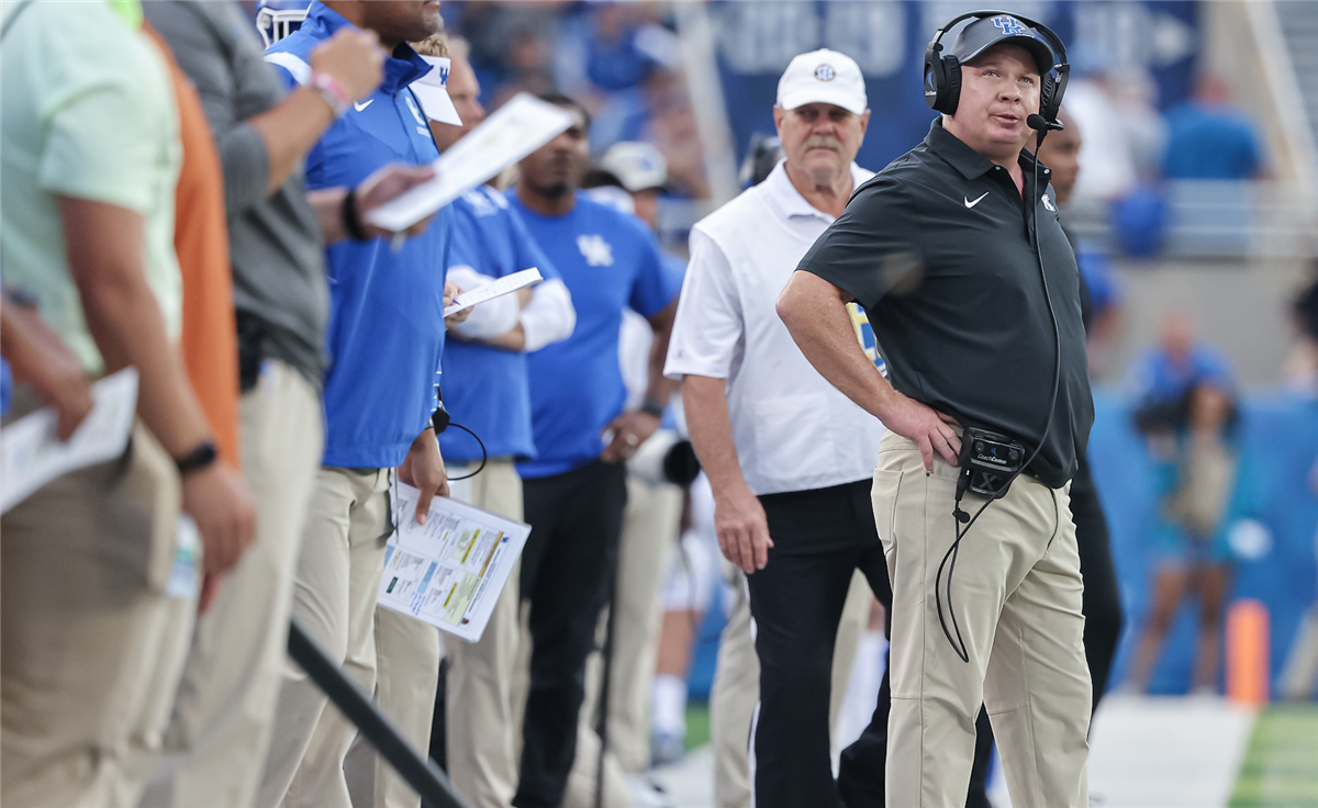 Q&A: Mark Stoops after UK's 37-13 win over Miami (Ohio)