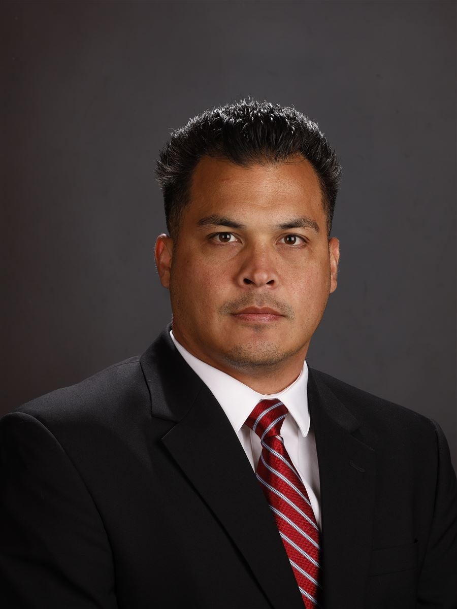 Robert Bala, Inside Linebackers Coach (FB), Washington Huskies