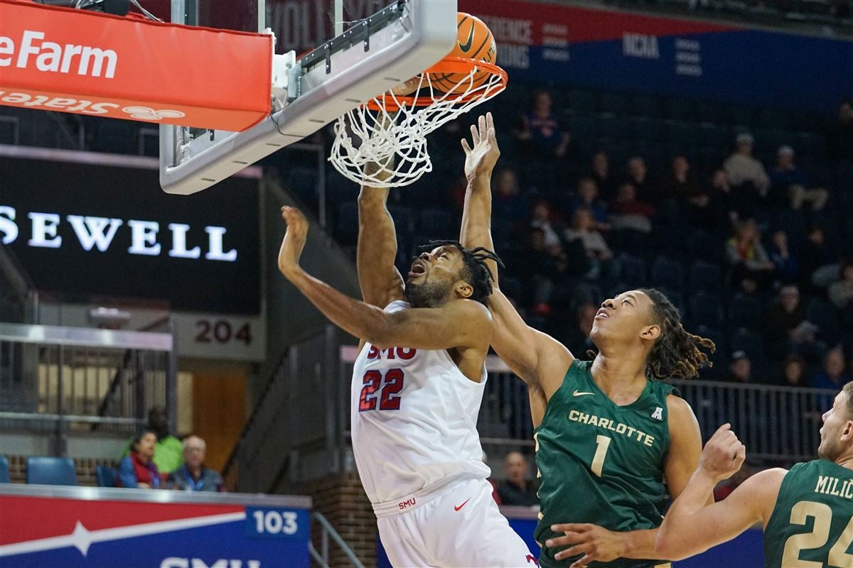 Images: SMU basketball opens AAC play with win against Charlotte