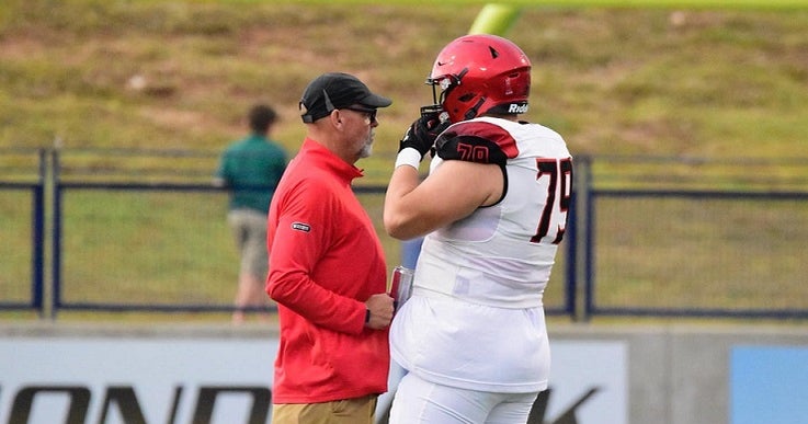 Texas Tech OL commit Kaden Carr, Lubbock Cooper bowl over Dumas in opener