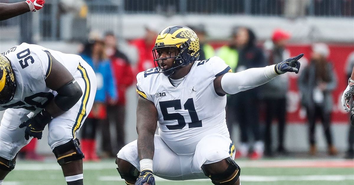 Cesar Ruiz already impressing Saints offensive line coach