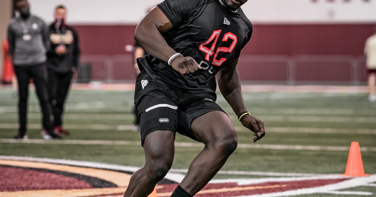 Janarius Robinson joining defensive end battle for Vikings