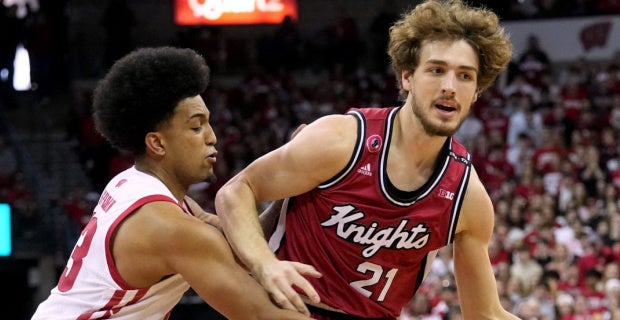 Dean Reiber enters transfer portal