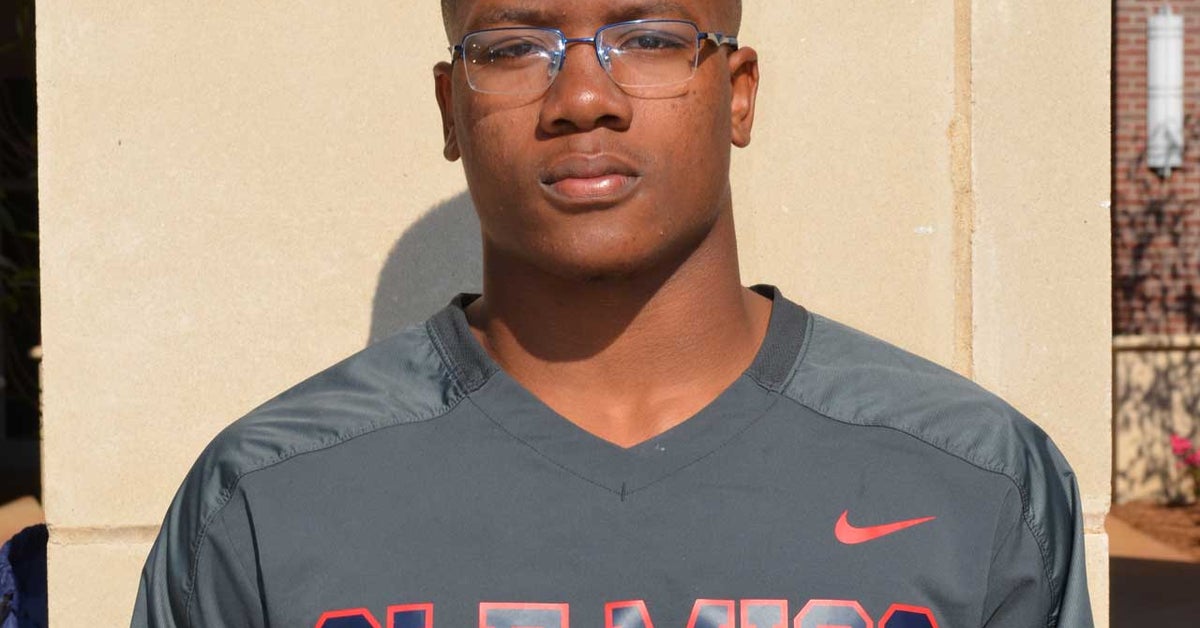 Rebels making a move for J.J. Russell