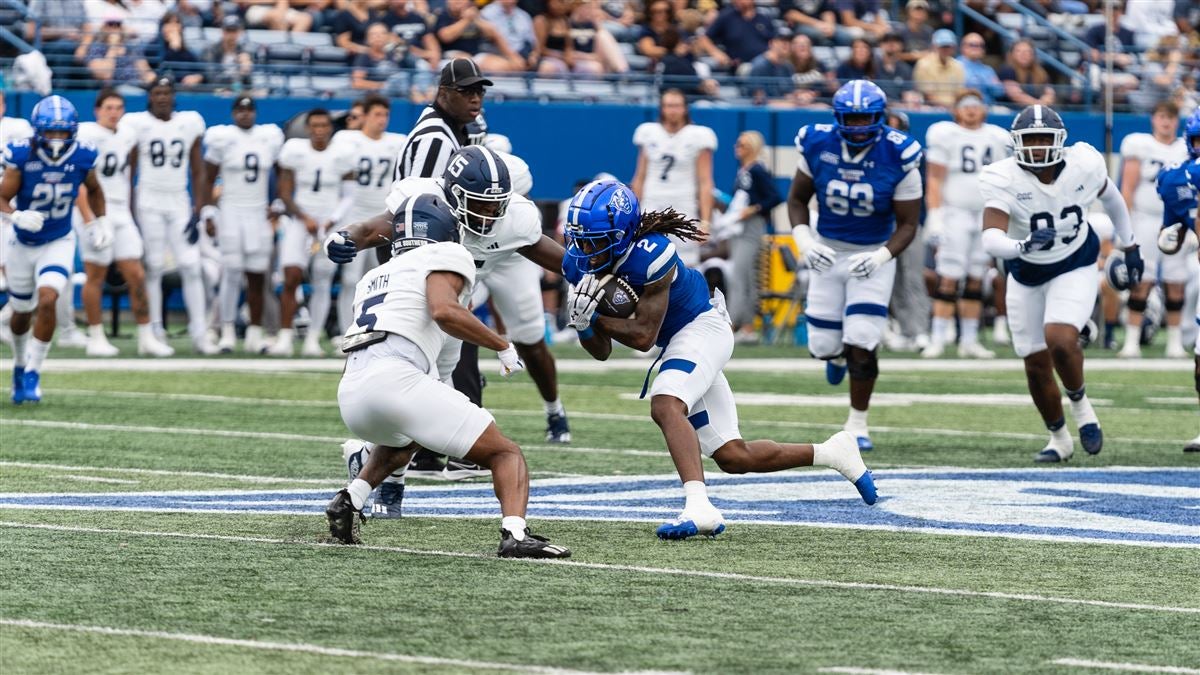 Panthers collapse in 4th quarter, lose third straight in rivalry series ...