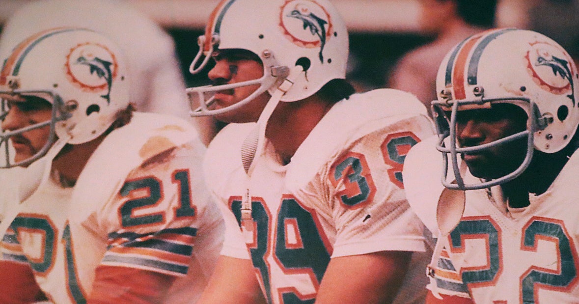 Former Miami Dolphins RB Jim Kiick dies at 73