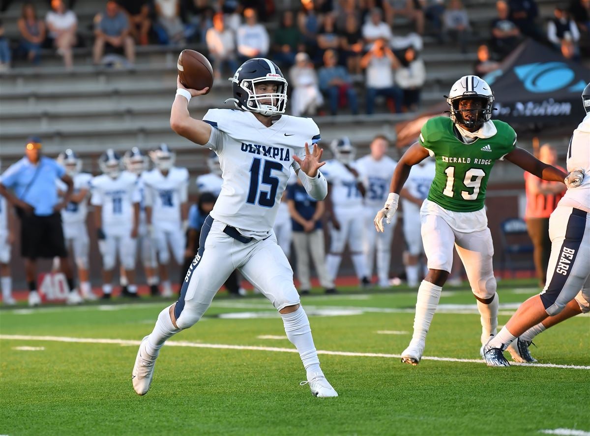 PHOTO GALLERY: Emerald Ridge Takes Down Olympia