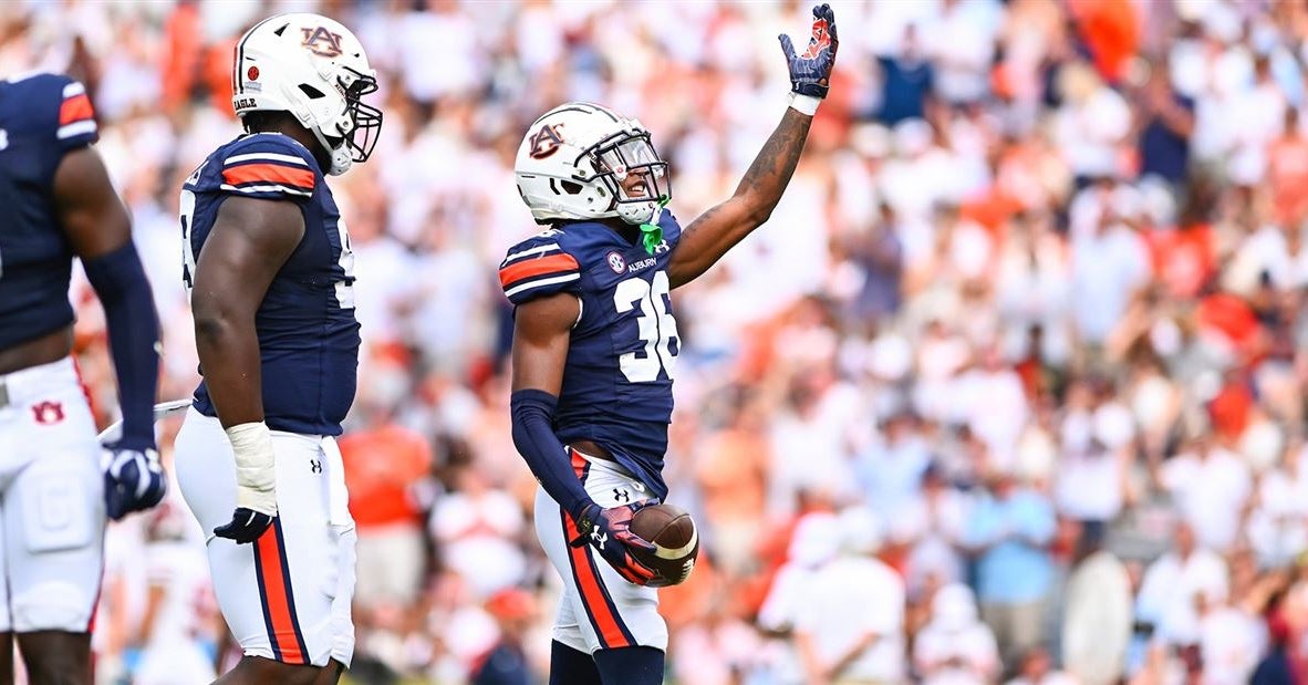 Auburn safety Jaylin Simpson headed to Senior Bowl, NFL draft