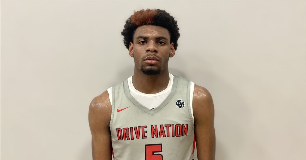 Top 25 prospect KJ Lewis is down to eight schools