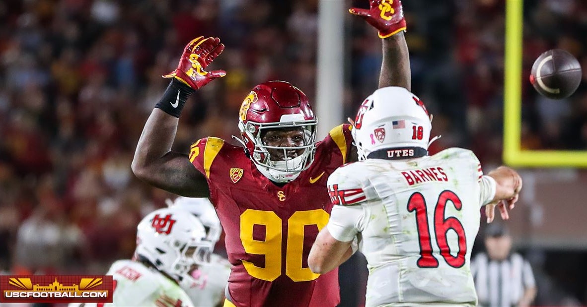 Eric Henderson says USC DL Bear Alexander has "thirst for knowledge," won't leave Henderson's office