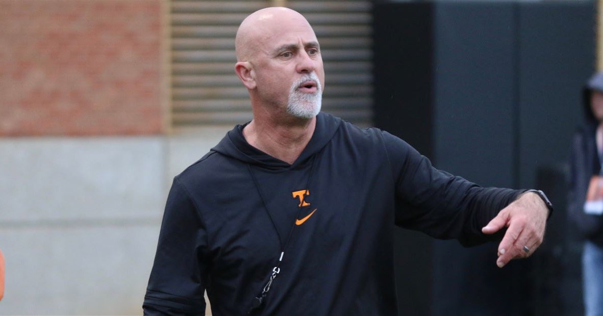 Willie Martinez discusses Boo Carter, Vols' DBs ahead of Vanderbilt game