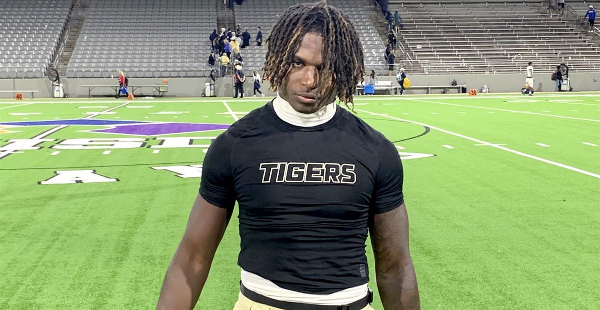 BREAKING: Harold Perkins announces for LSU