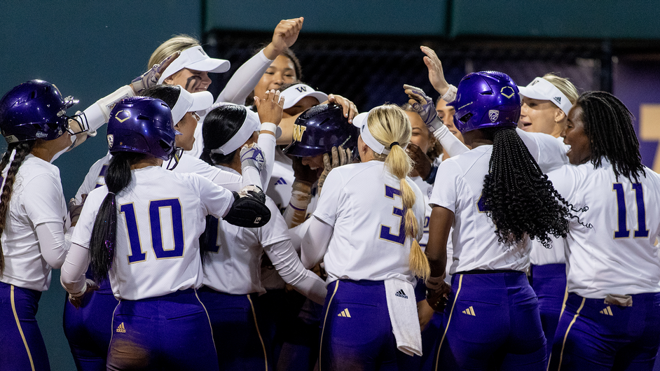 Washington Run Rules Louisiana in Game One of Super Regionals
