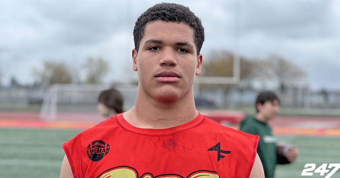 OL Devin Brooks finalizes third official visit, focused on top three