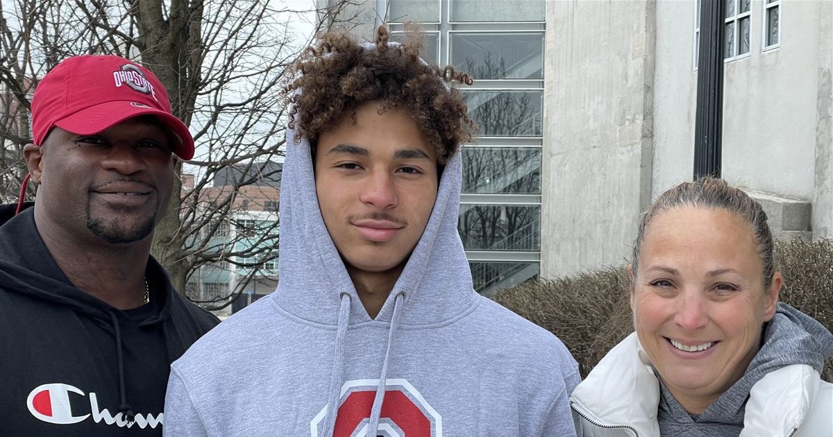 Twitter reacts as 4-star WR Kyion Grayes commits to Ohio State