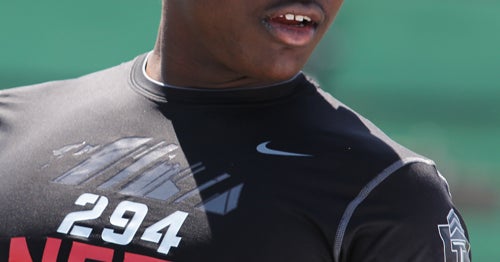 George commits to Oregon