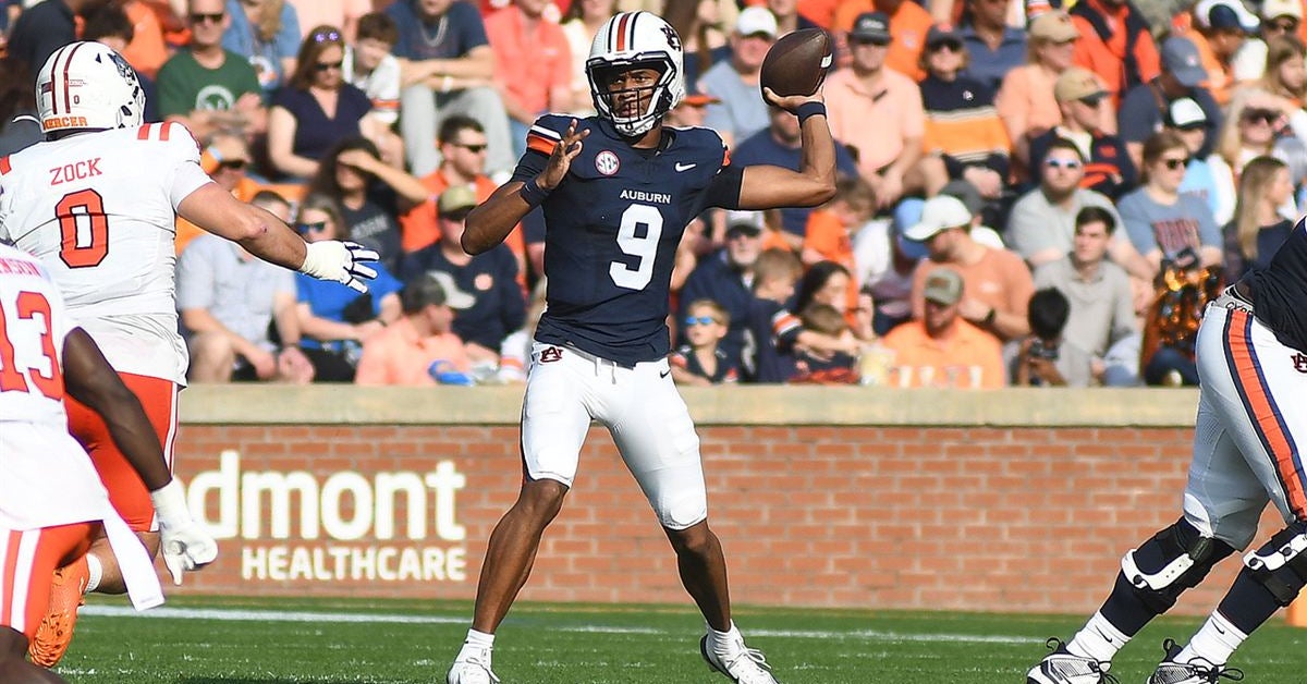 Jason Caldwell's View From The Field: Deuce, taking care of business ...